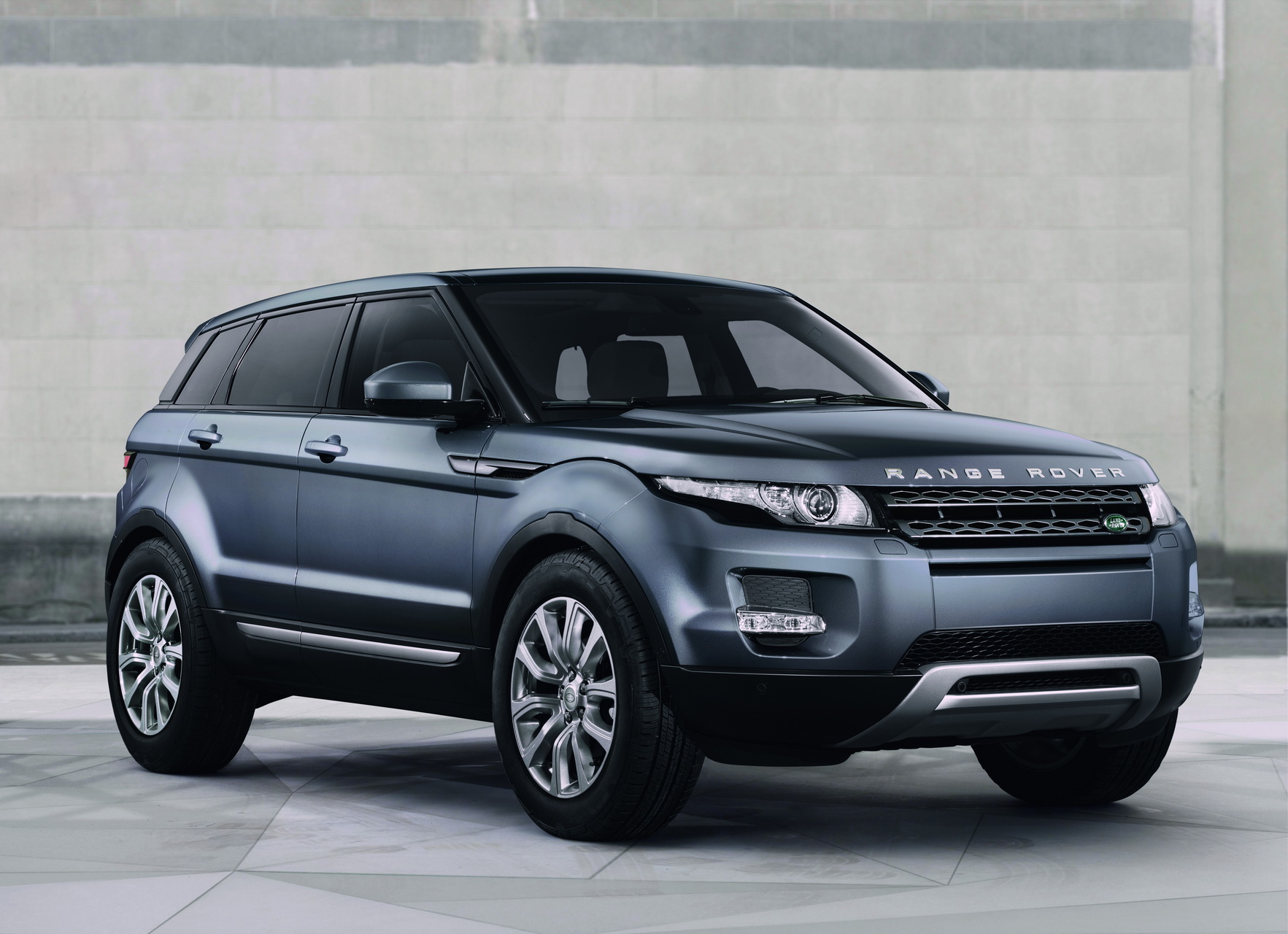 全新2015年式 Land Rover Range Rover Evoque 躍動登場