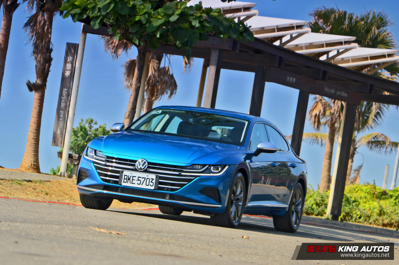 品牌奢華旗艦新篇章 《Volkswagen Arteon Fastback》試駕 (一)︱車內外設計