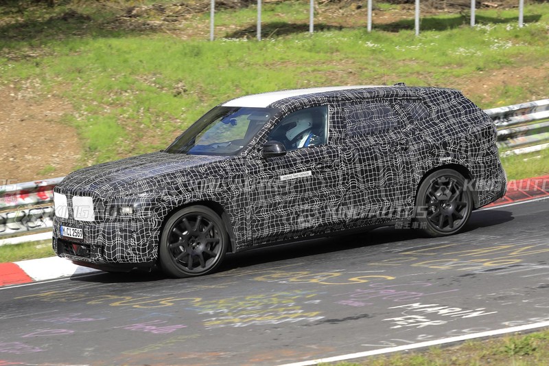 BMW可能推出《X8 M》? 傳出將搭載V8插電式油電動力、綜效輸出高達750匹