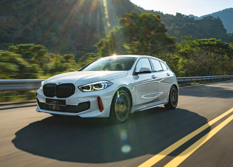 新年式《BMW 1 Series》全面升級電動尾門 265匹前驅鋼砲《128ti》熱血登場
