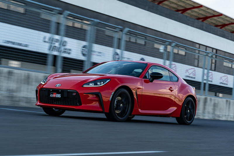 出手排搶著買！ 《Toyota GR86》上市接單爆量 手排版《GR Supra》預告10月現身
