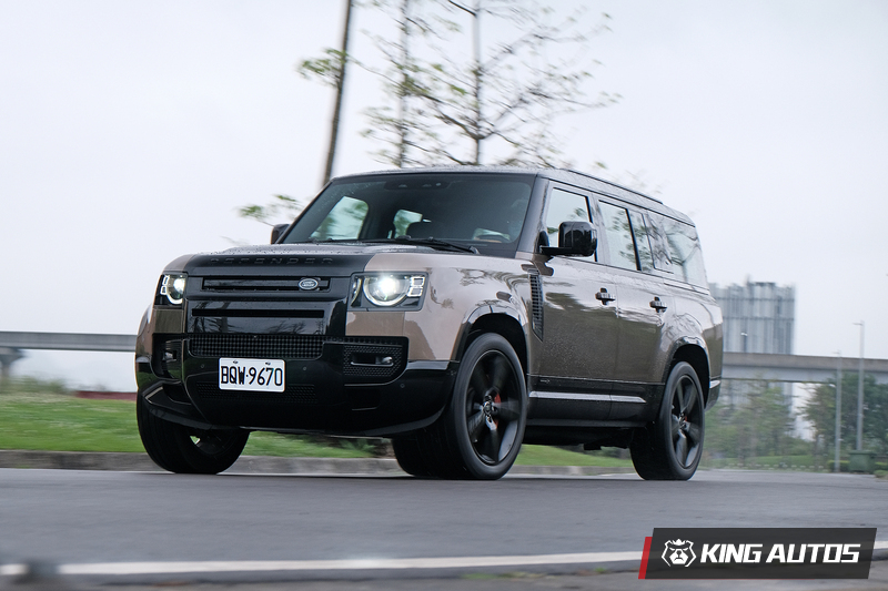 《Land Rover Defender 130 X P400》試駕︱市場唯一四驅、六缸、八人座全地形越野休旅