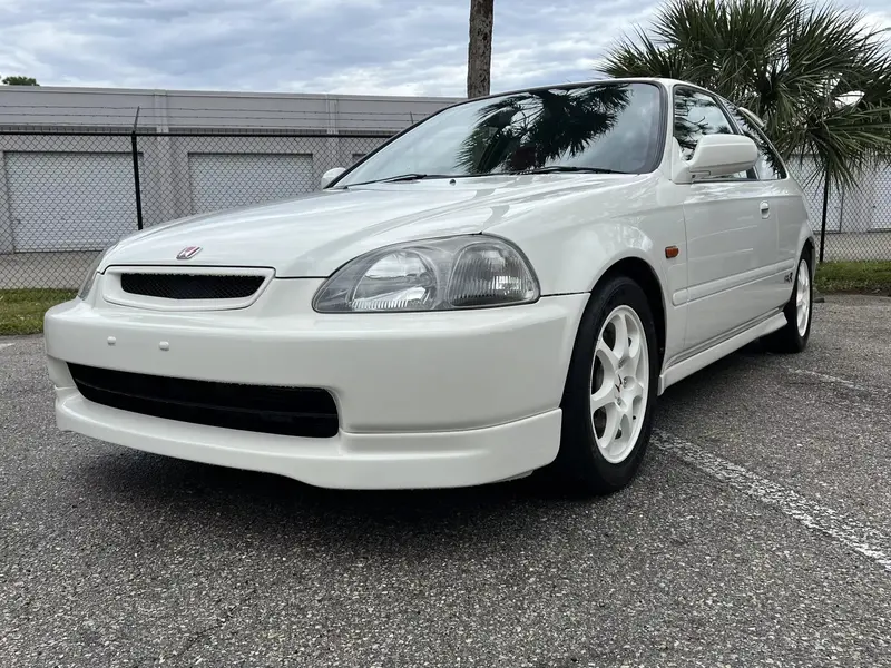 26年的Honda EK9 Civic Type R要價63.9萬元